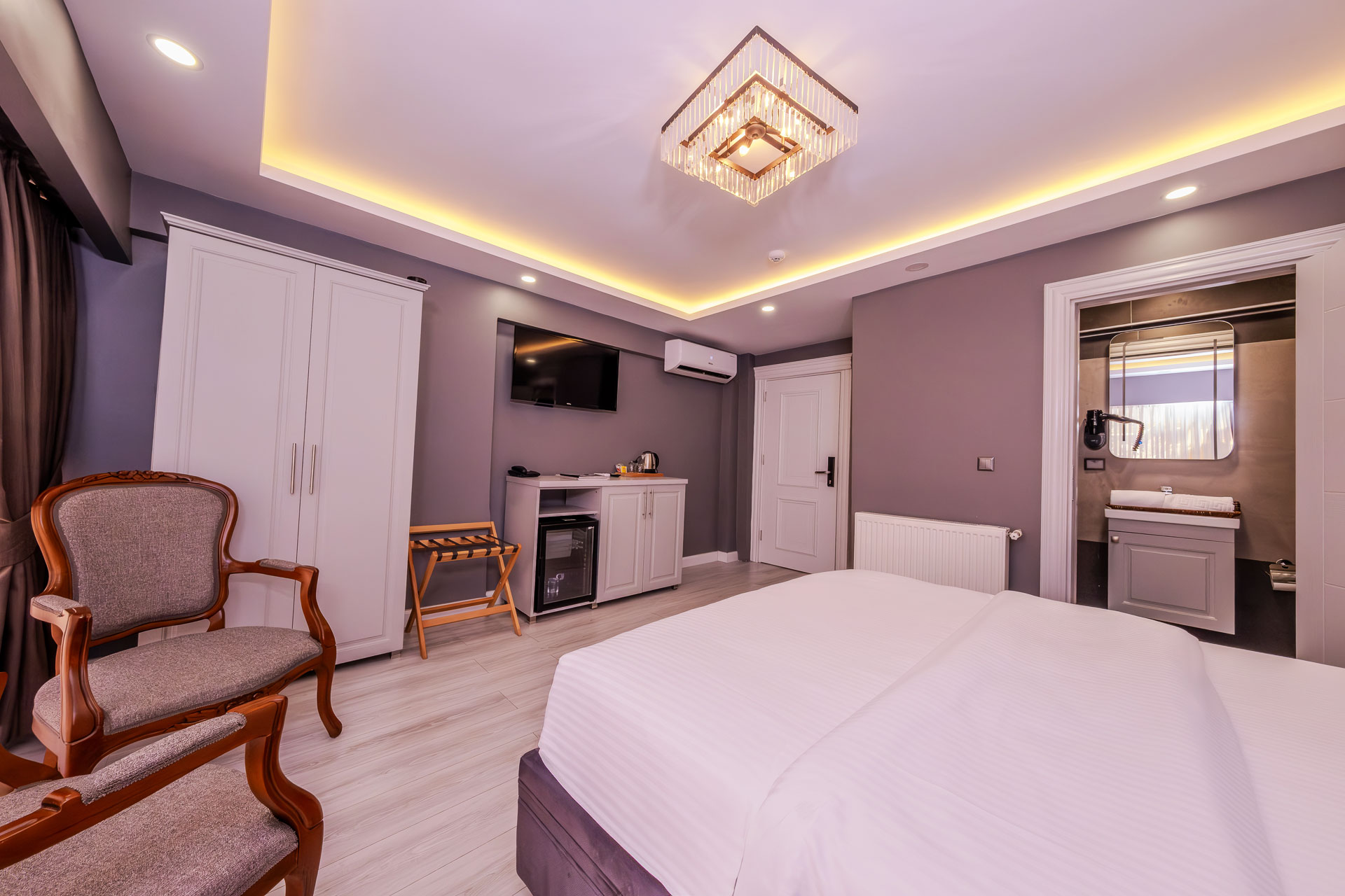 Superior Suit – Classio Otel